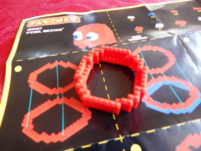 Paladone Retro Pac-Man Pixel Bricks