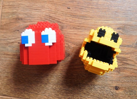 Paladone Retro Pac-Man Pixel Bricks